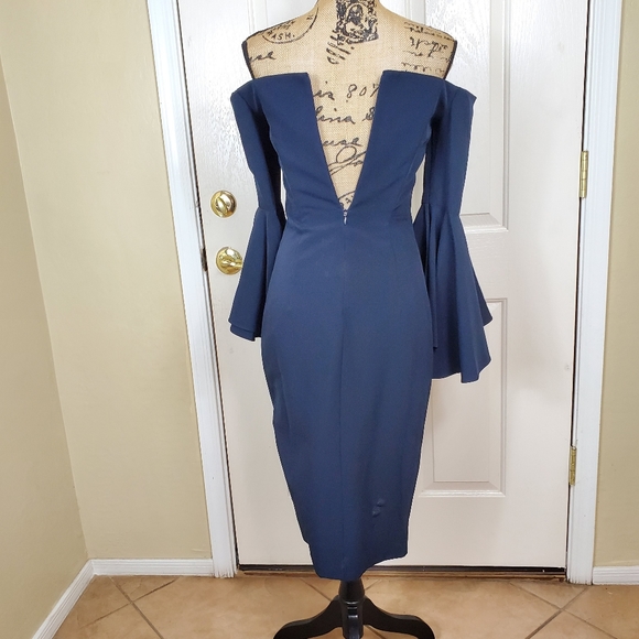 Milly | Dresses | Milly Black Selena Italian Cady Bell Sleeve Midi ...